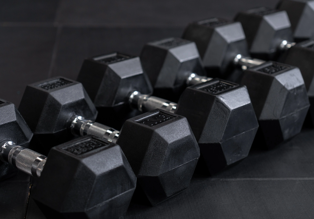 Choosing the right dumbbells: a complete guide | MuscleSquad